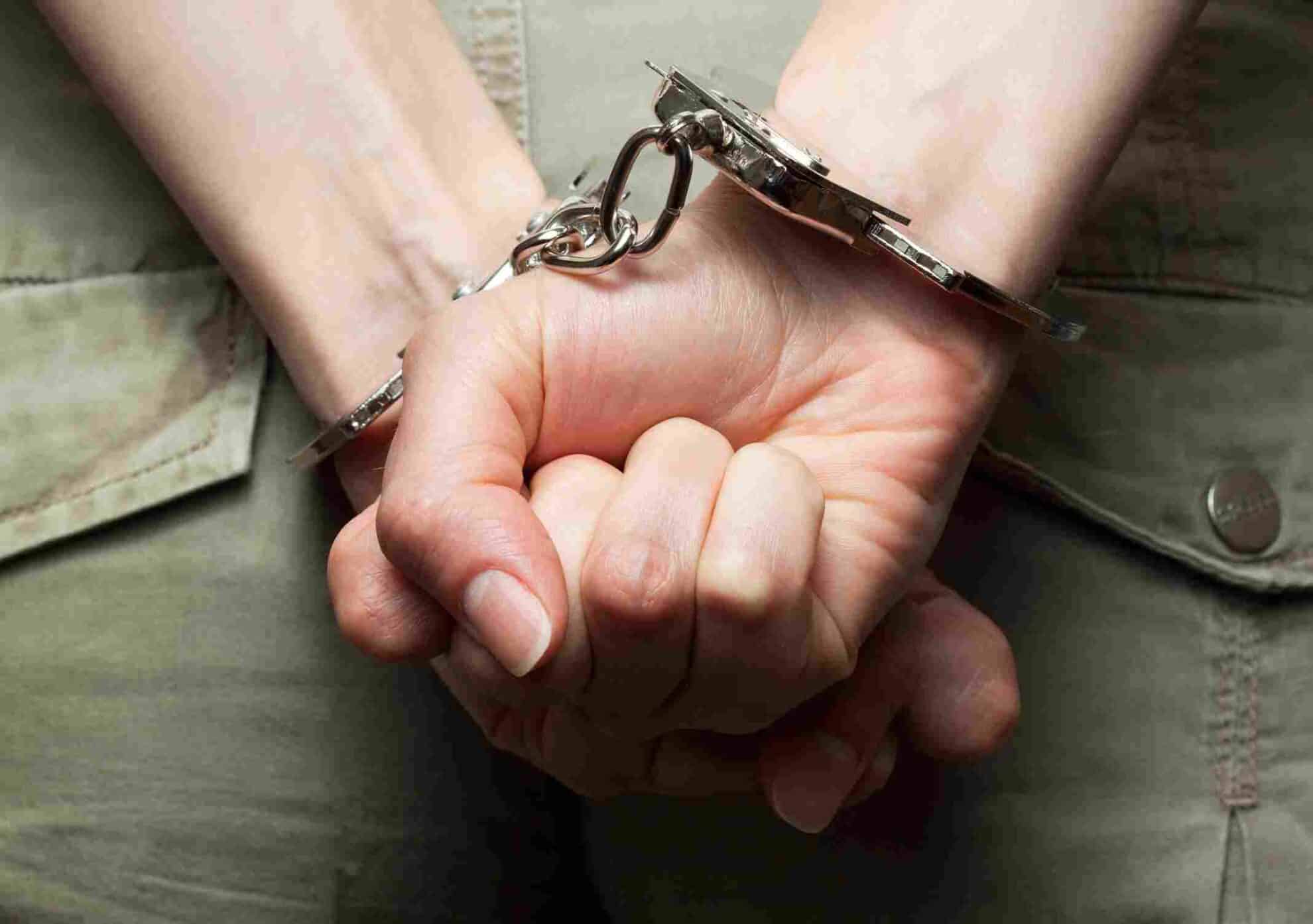 What's the difference between a misdemeanor and a felony?